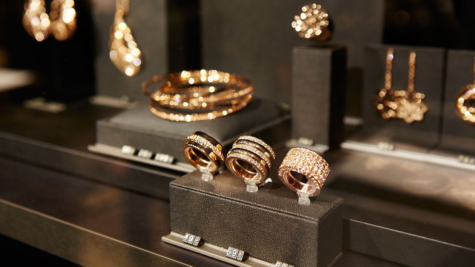 studio 38 – Work – Christ: Visual Merchandising & POS Displays