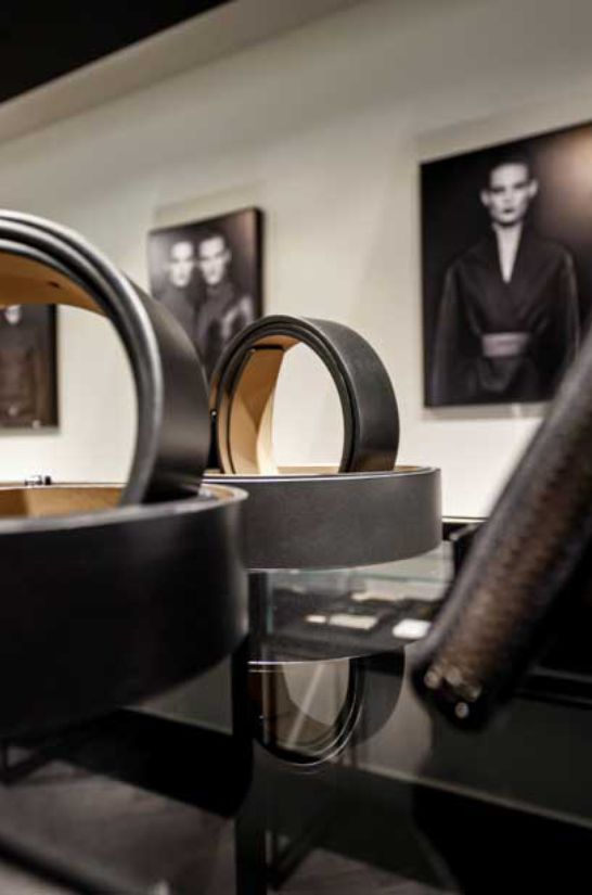 studio 38 – Work – Porsche Design: Visual Merchandising Displays